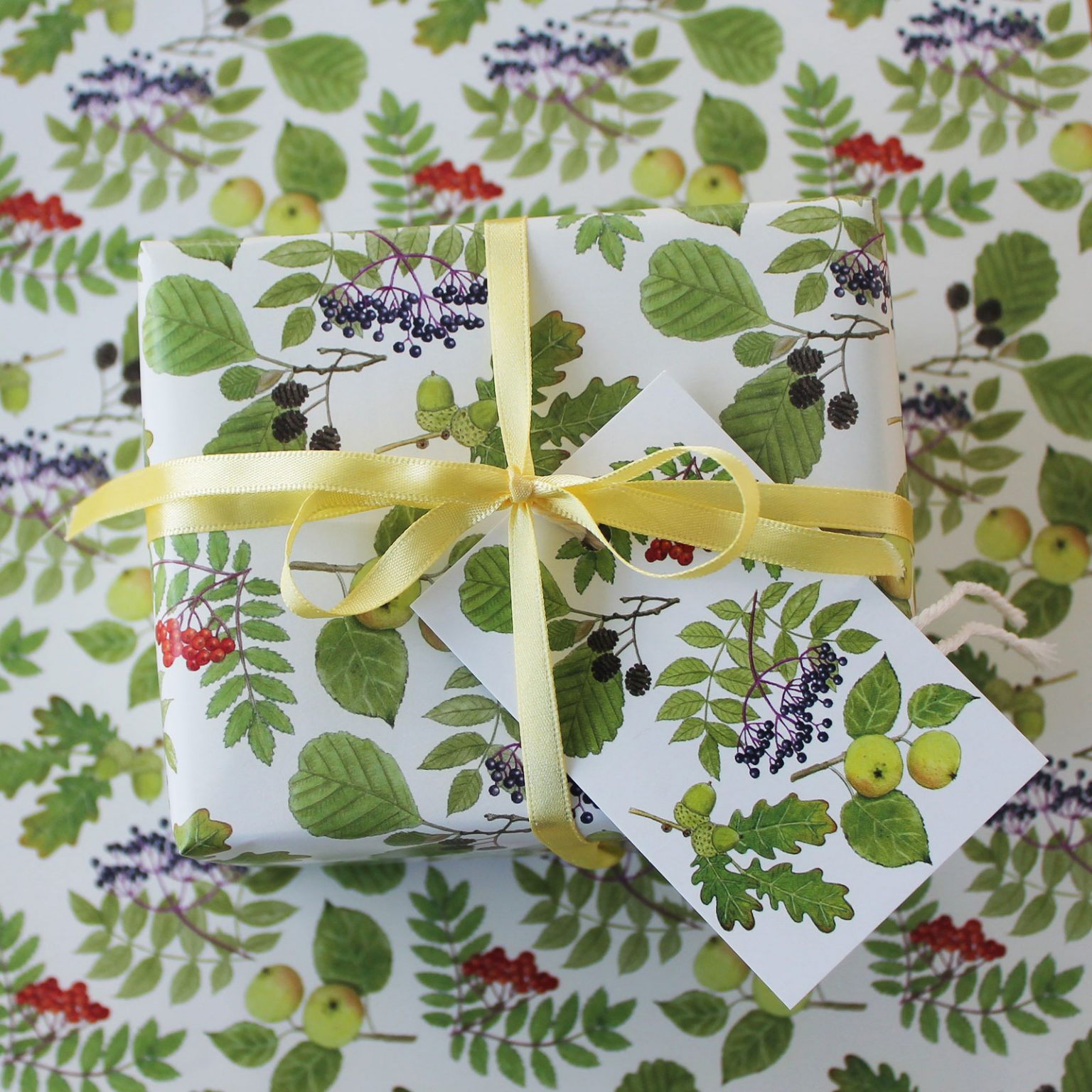 Tree Leaves Gift Wrapping Paper and tags.