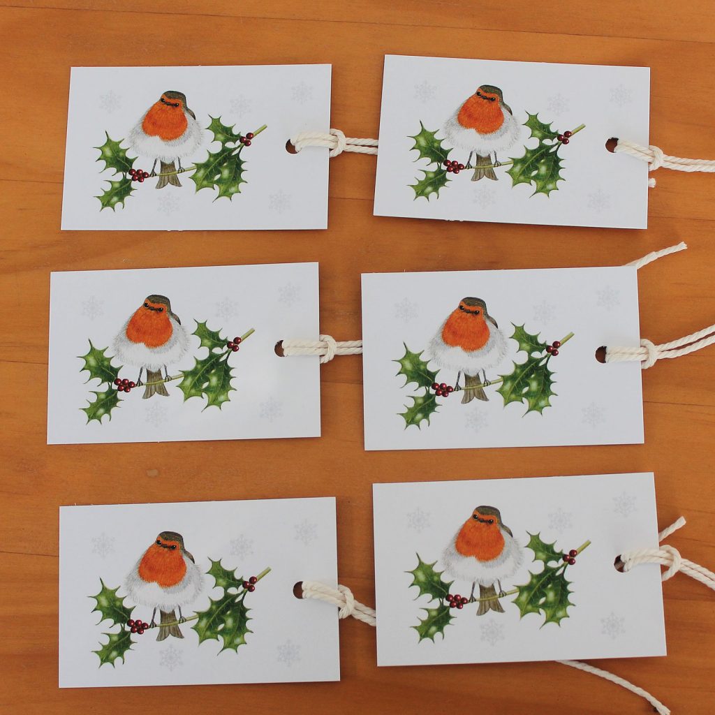 Christmas Snowy Robin Gift Wrap and Tags