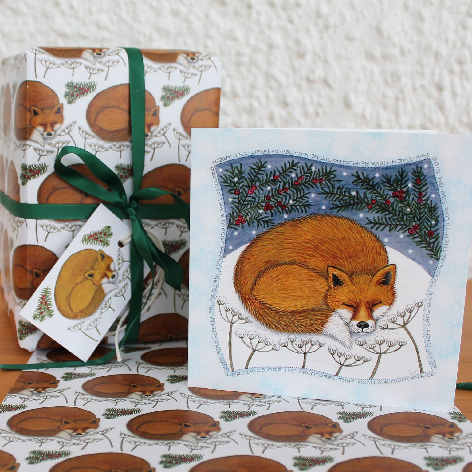 Christmas Snowy Fox Gift Wrap and Tags